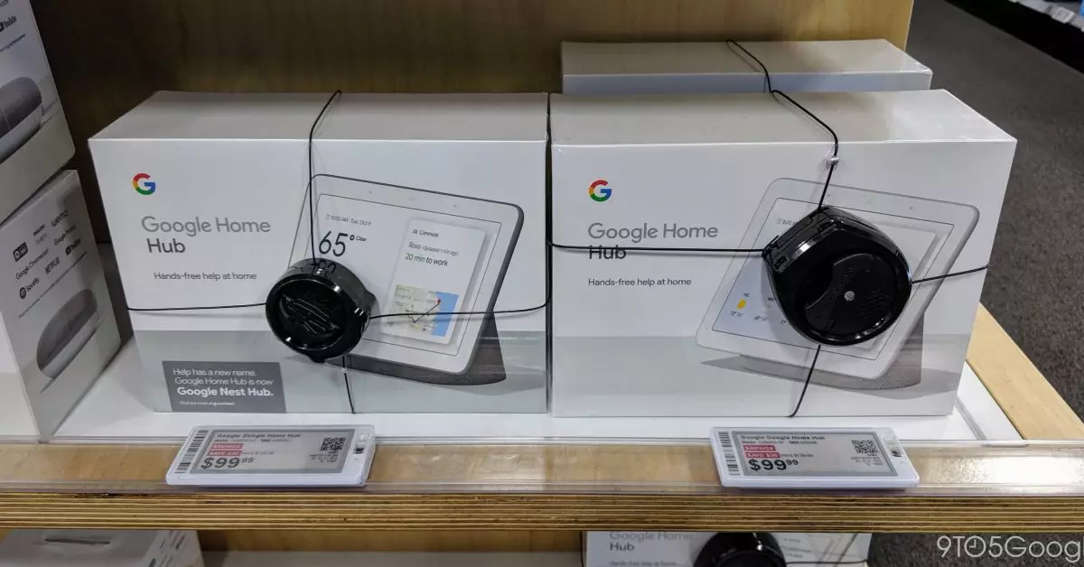 Google-এর Home Hub থেকে Nest Hub-এর রিব্র্যান্ডিং প্রচেষ্টা হল বাক্সে একটি স্টিকার৷