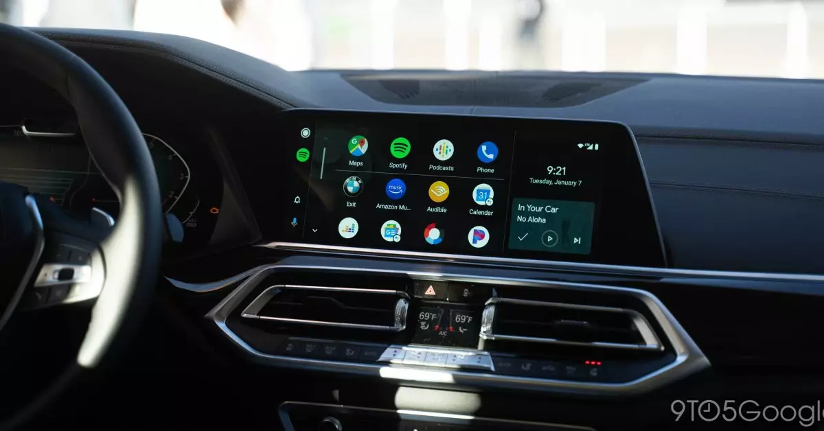 Dostava BMW-jev brez Android Auto & CarPlay; prihaja posodobitev