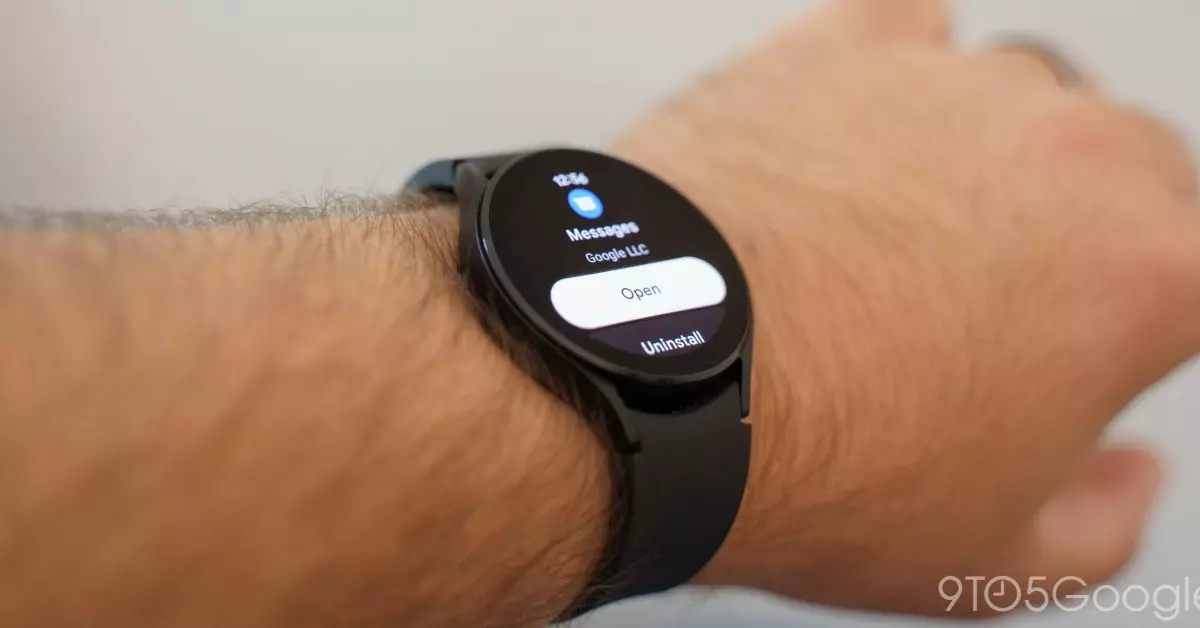 Mae ap Wear OS Google Messages yn cael ei ailgynllunio