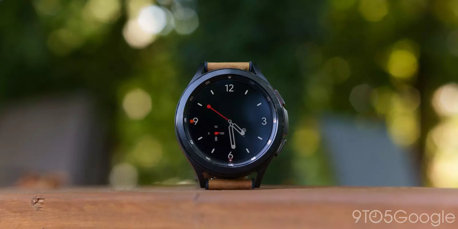 Galaxy Watch 5 Pro può utilizzare vetro zaffiro, titanio 1594_1