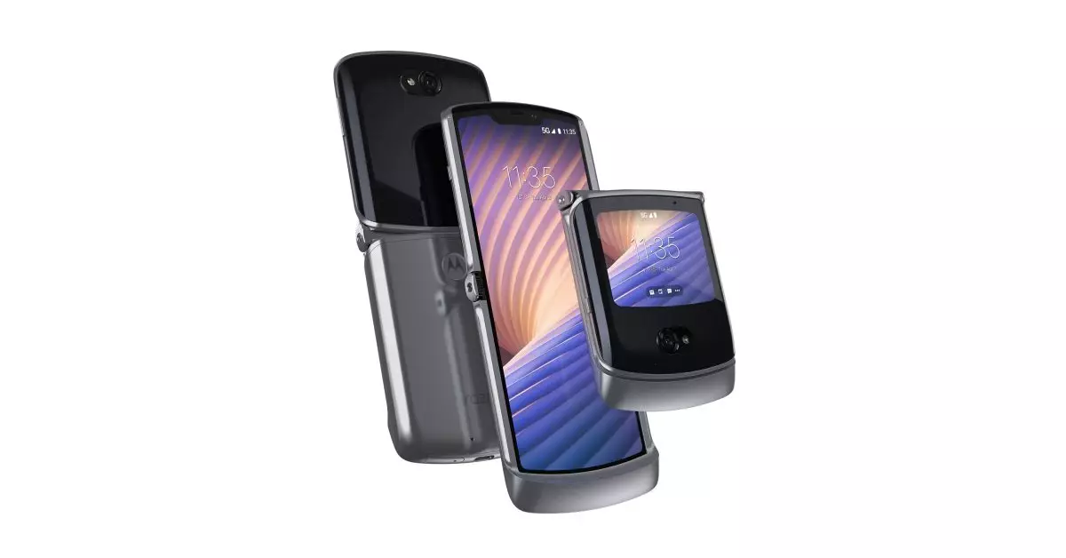 La perdita di Motorola Razr 3 mostra entrambi i display