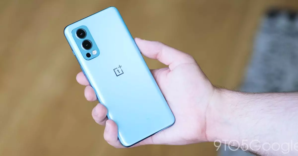 2022-nji ýylda “OnePlus 150W” zarýad berilýär