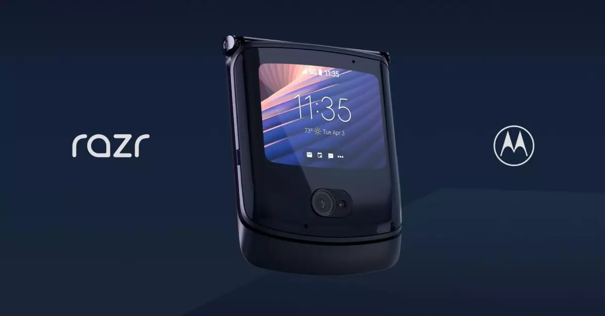 Motorola Razr အသစ်သည် 5G ပါ၀င်ပြီး ဟာ့ဒ်ဝဲကို $1,399 ဖြင့် ပြုပြင်ပြောင်းလဲထားသည်။