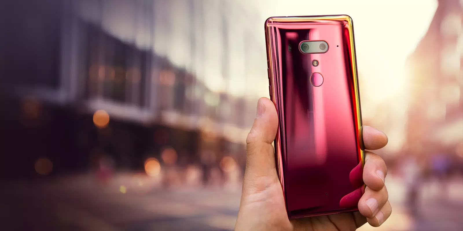 HTC U12 pametni telefon