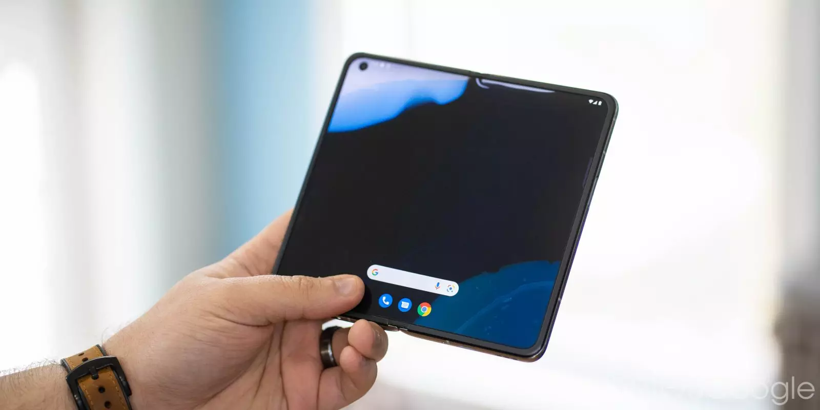 Google's Pixel foldable inogona kutaridzika seOppo Tsvaga N 211_1