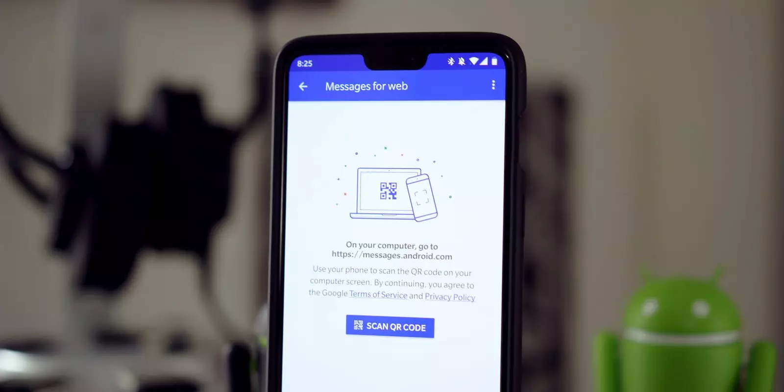 Zprávy pro Android pro skenování QR kódu na webu