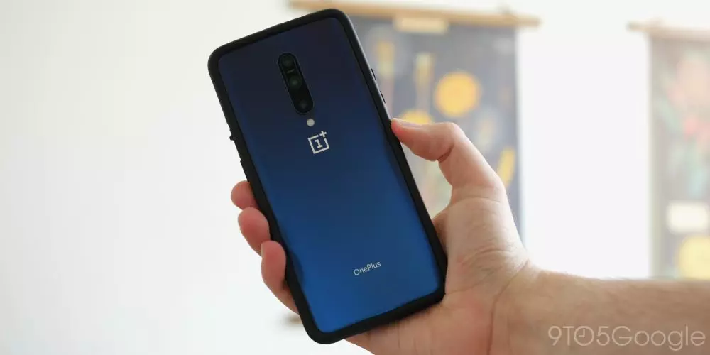 OnePlus 7 Pro: Noen av de beste tredjepartssakene [Video] 23106_2