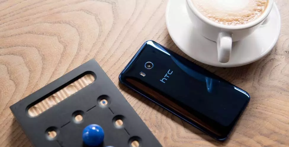 HTC نے HTC U11 کے لیے نصف درجن نئی 'Edge Sense' خصوصیات کو چھیڑا ہے [ویڈیو] 23521_1