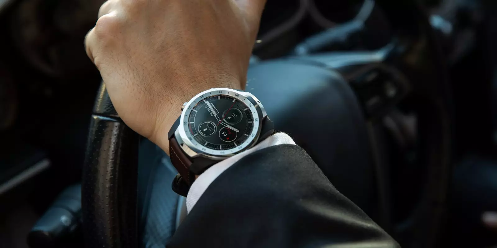 टिकवॉच प्रो आज $249 w/ Wear OS, ड्युअल-डिस्प्ले, NFC, '5-दिवस' बॅटरी लाइफमध्ये विक्रीसाठी आहे 25624_1