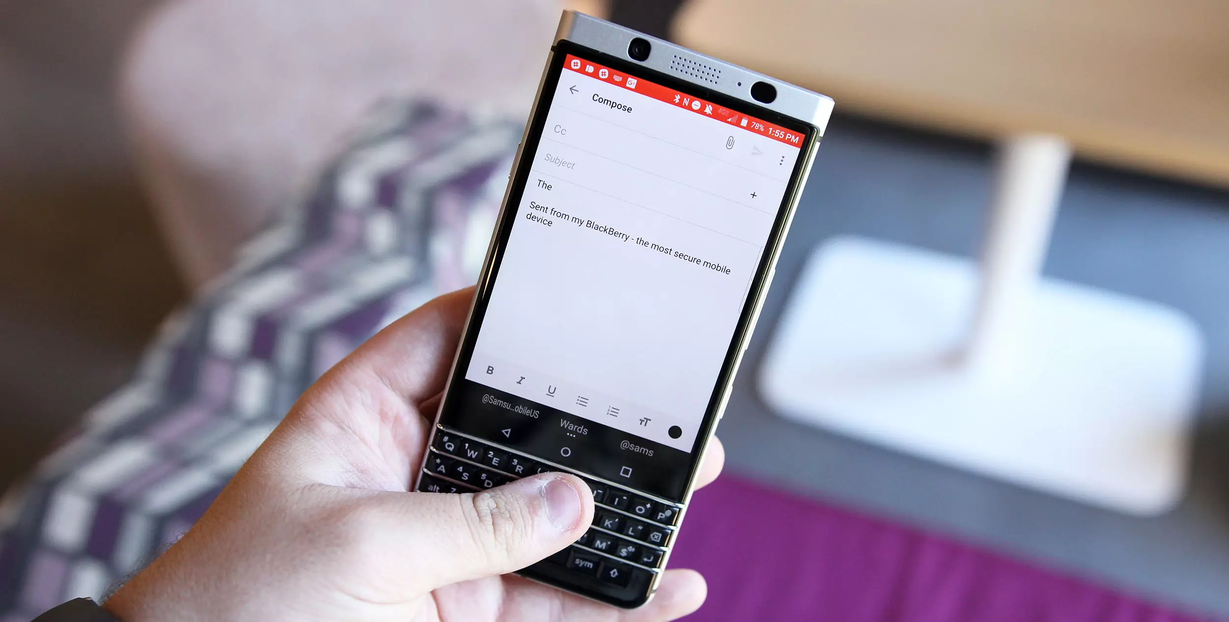 Endurskoðun: BlackBerry Keyone er skref aftur í tímann sem ég vil virkilega elska [Myndband] 26082_5