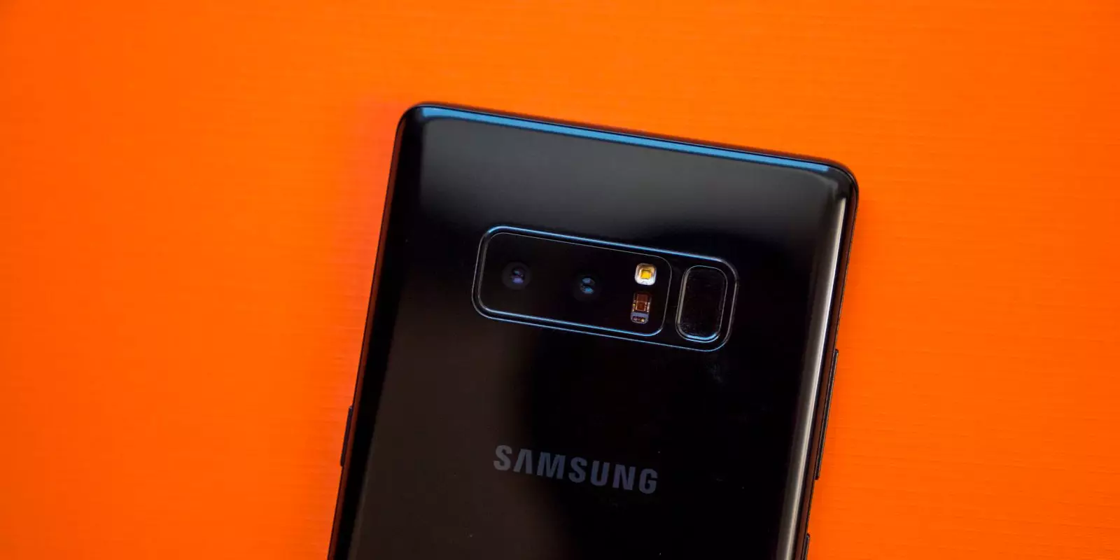 Samsung Galaxy Note 8 Kẹrin 2020 patch