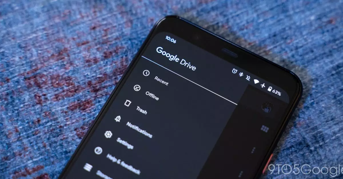 Google Drive untuk Android menambah suapan 'pemberitahuan'