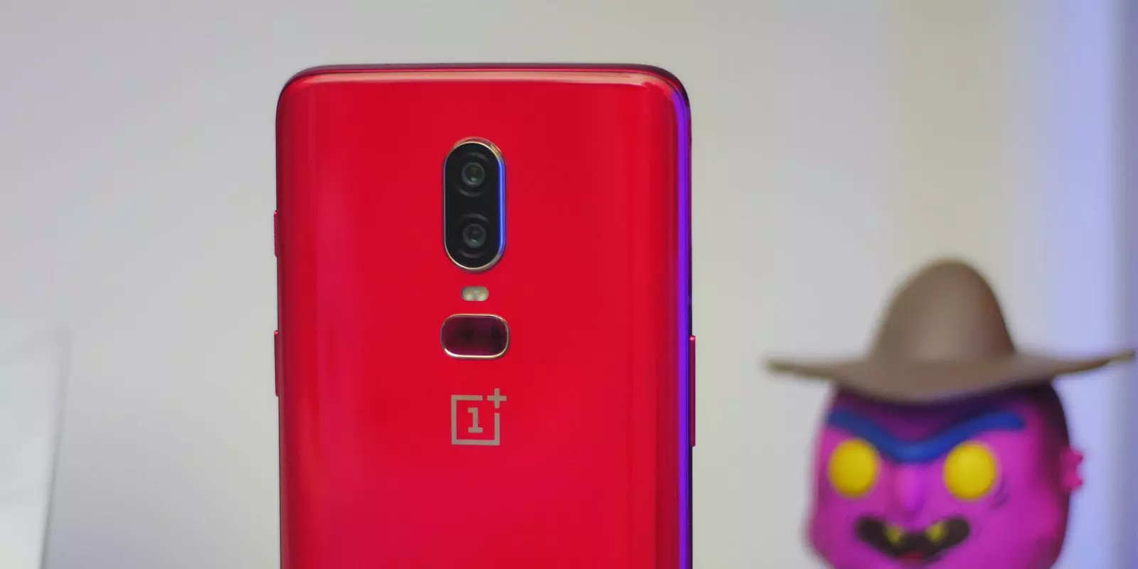 OnePlus 6, 5T, 5 we 3T kameralary deňeşdirilende: Öňkülerden has köp göreşmek [Wideo] 27480_1