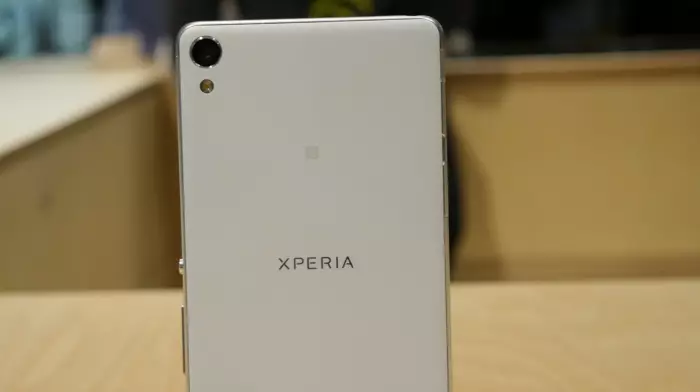 Xperia X en Xperia XA - Hands on mei Sony's betize premium mid-rangers [Fideo] 27651_7