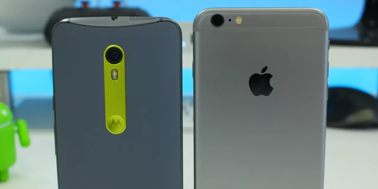 Moto X Pure contra iPhone 6s Plus: batalla dels phablets insígnia [vídeo] 27664_1