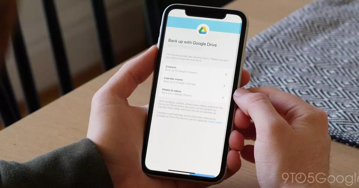 Google Drive menambahkan dukungan untuk keamanan Face ID dan Touch ID di iPhone, iPad