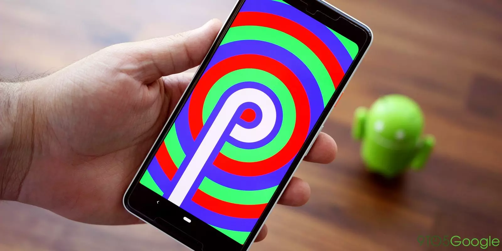 „Google“ netyčia perkelia naujos „Android 9 Pie“ pataisos negalutinės versijos OTA į „Pixel 2 XL“. 28066_1