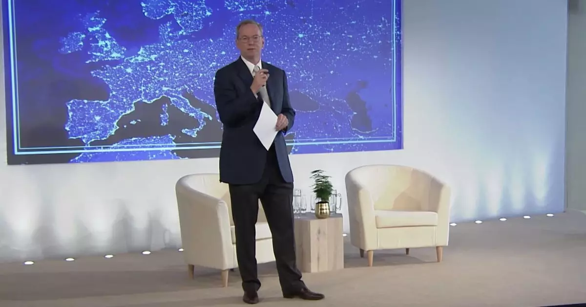 Eric Schmidt, fyrrverandi forstjóri Google, er ekki lengur hjá Alphabet