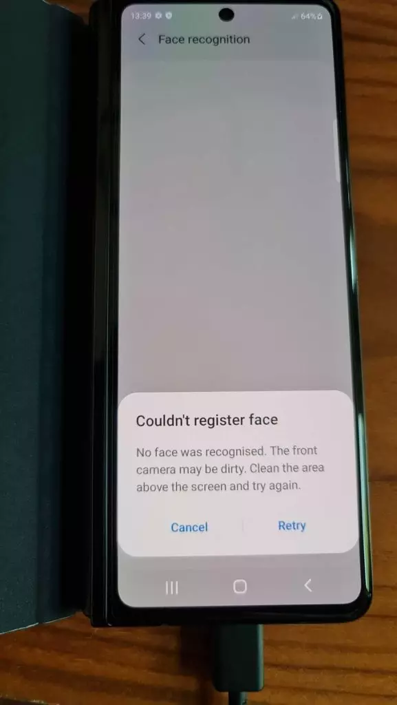 Hindi pinapagana ng Galaxy Z Fold 3 ang mga camera kapag na-unlock ang bootloader 3644_2