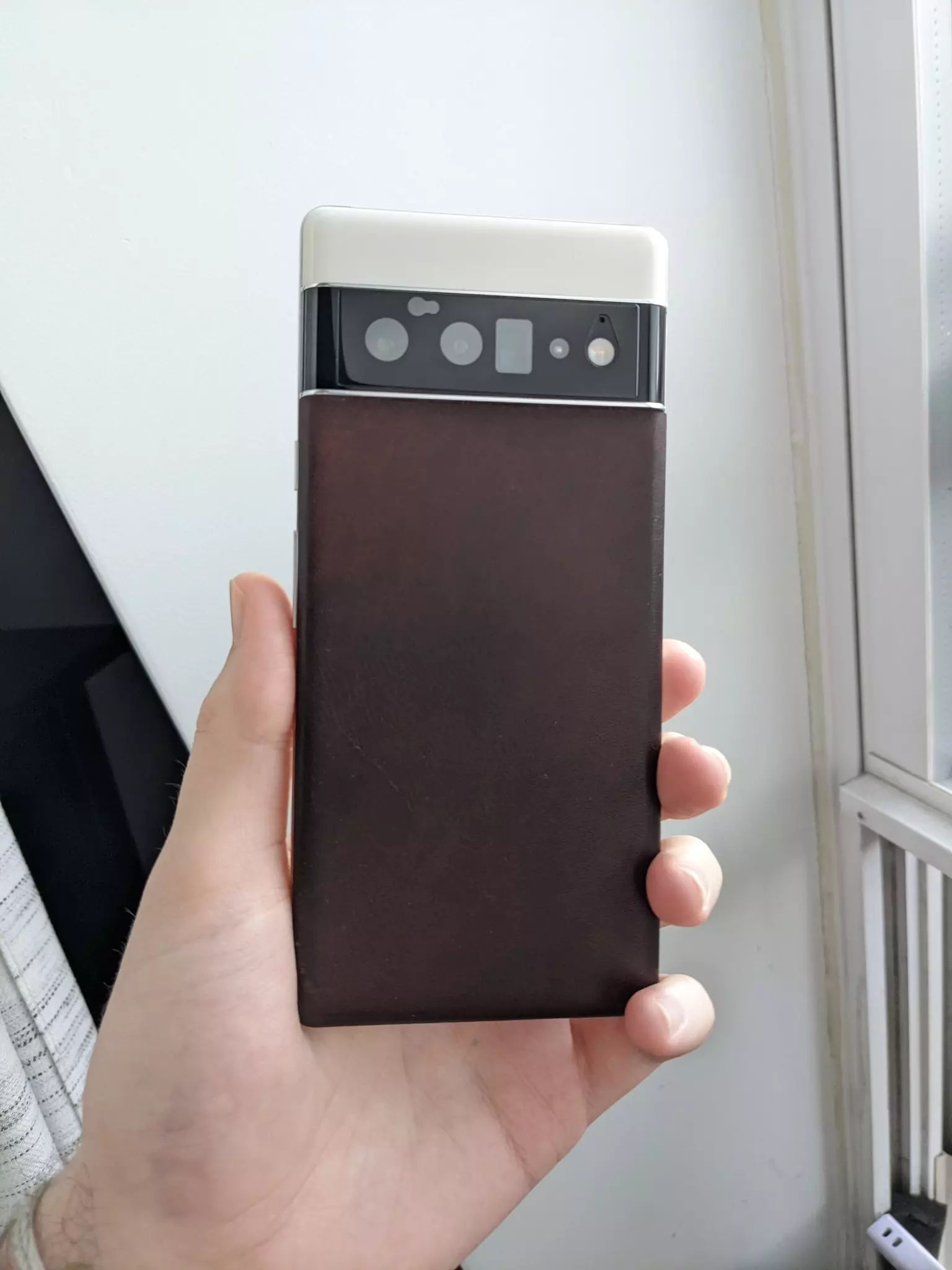 Pixel 6 Pro får et 'Panda' reparationsjob 389_5