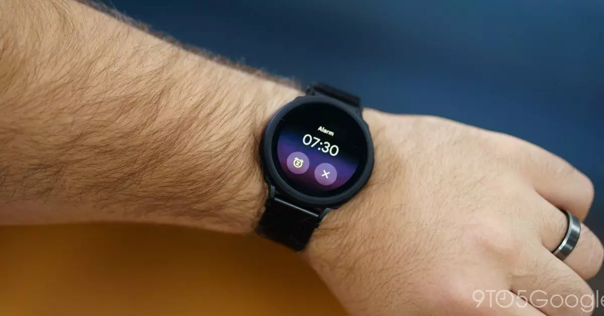 Wear OS साठी Google घड्याळ तुम्ही पुन्हा डिझाइन केलेले साहित्य मिळवत आहे