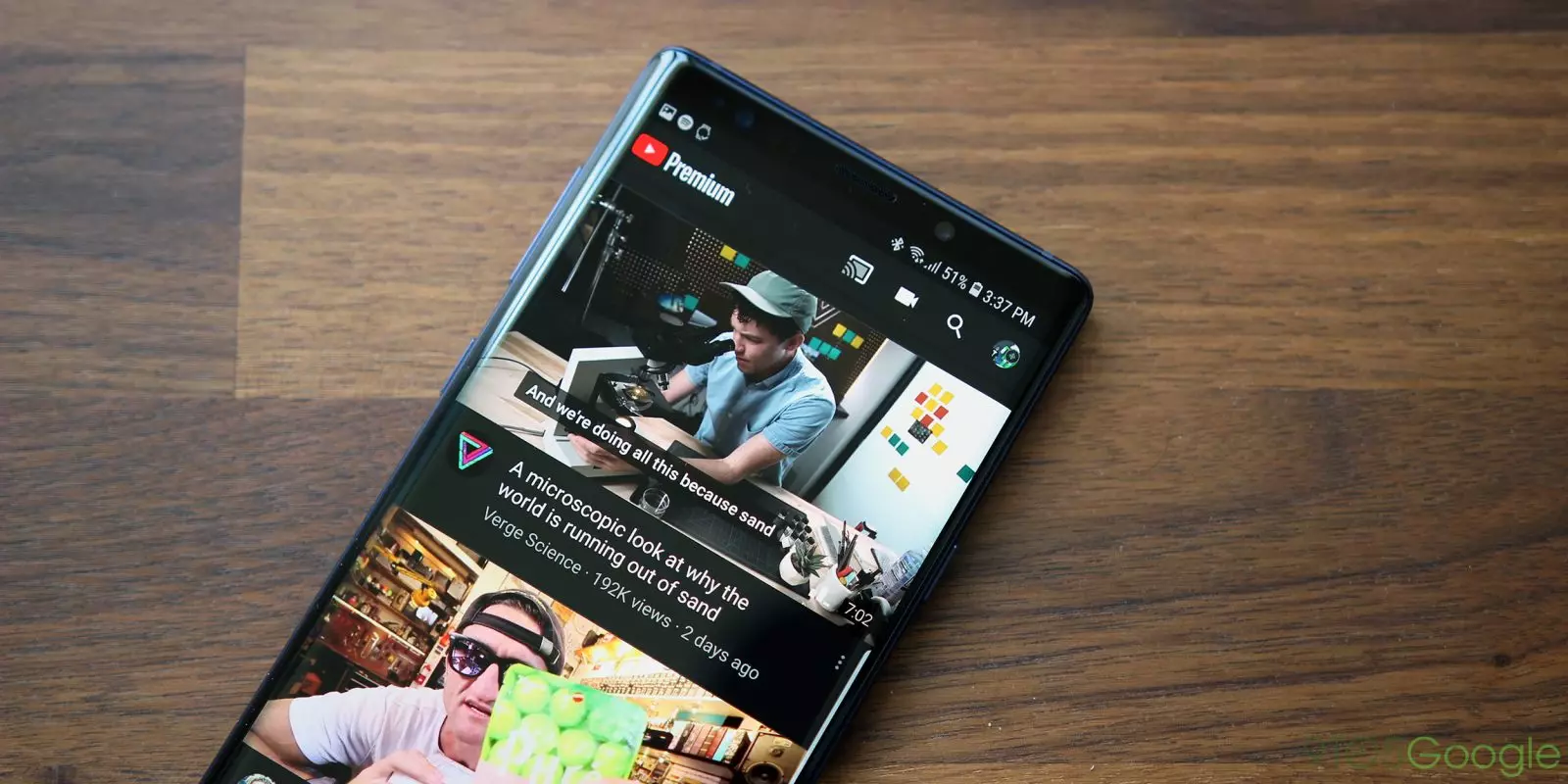 YouTube for Android med mørk modus