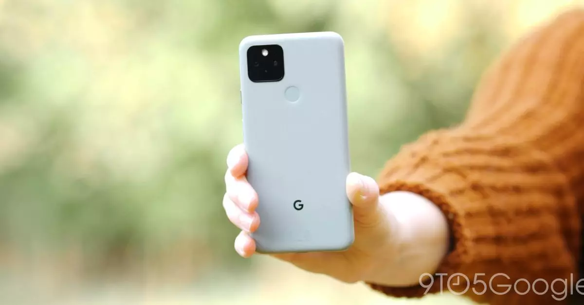 Các đơn đặt hàng Pixel 5 hiện đang được giao từ Google Store