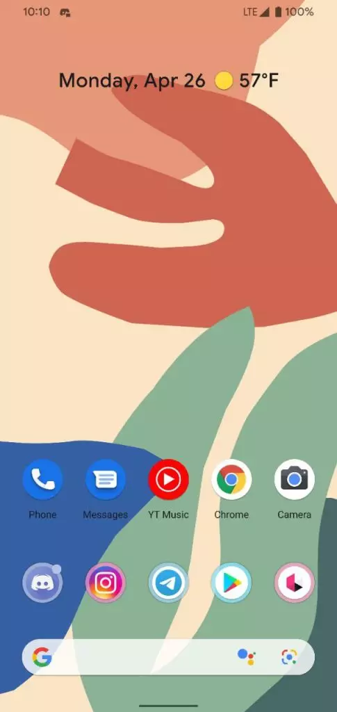 Google Lens-ikonet vises i Pixel Launcher-søkefeltet