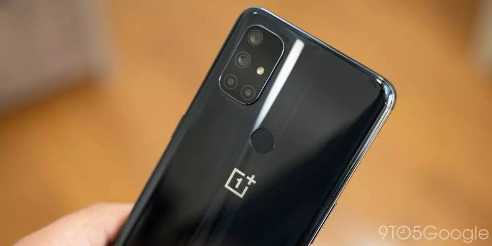 ដៃលើ៖ OnePlus Nord N10 5G កាបូបចម្រុះ 7204_2