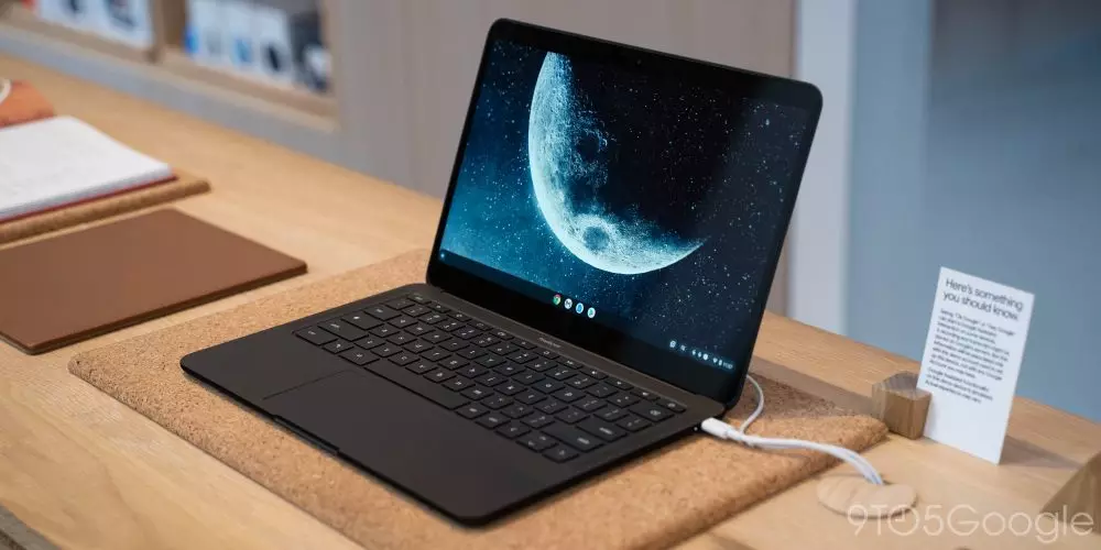 Малаверагодныя аб'явы на мерапрыемстве Pixel Fall Launch - Pixelbook