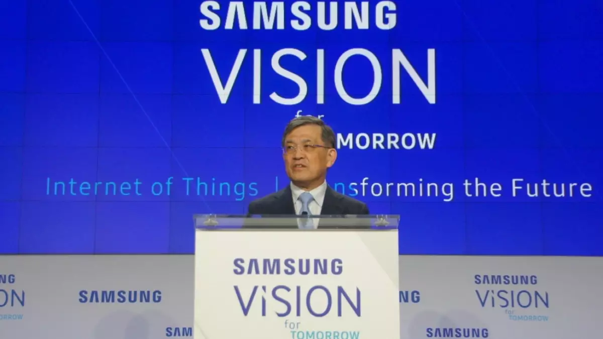 O CEO de Samsung Electronics, Kwon Oh-hyun, dimitirá xa que a empresa afronta unha 