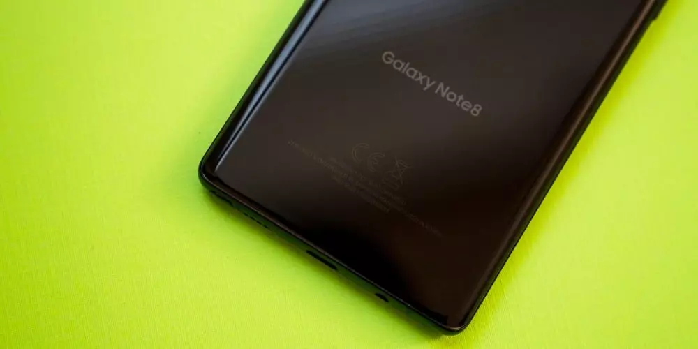 Recenzie: Galaxy Note 8 este cel mai bun telefon de productivitate al Samsung pe care nu mi-l pot permite [Video] 7775_17