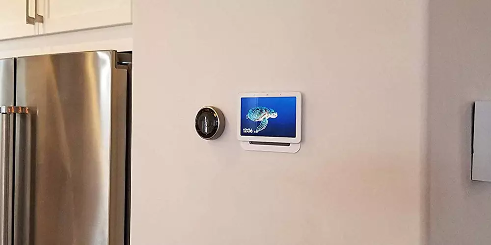 google nest hub i vægbeslag